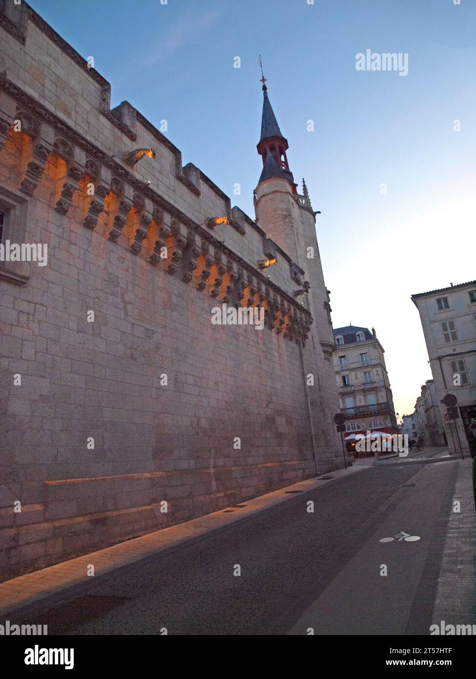 Streets of la rochelle hi-res stock photography and images - Alamy