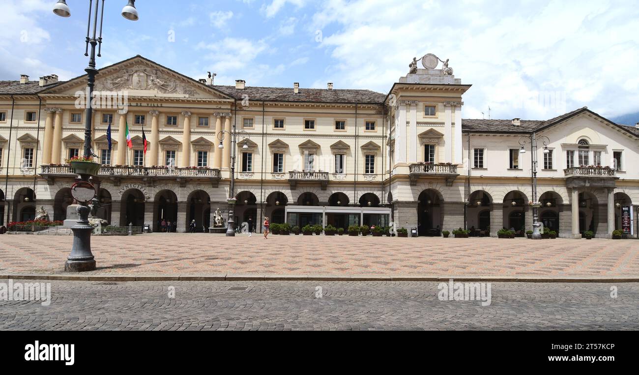 Piazza Émile Chanoux is the main square of Aosta and home to the Town ...