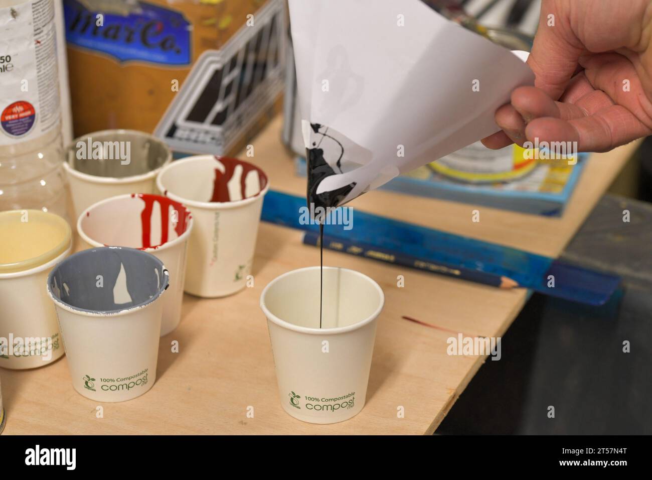 Paint funnel hi-res stock photography and images - Alamy