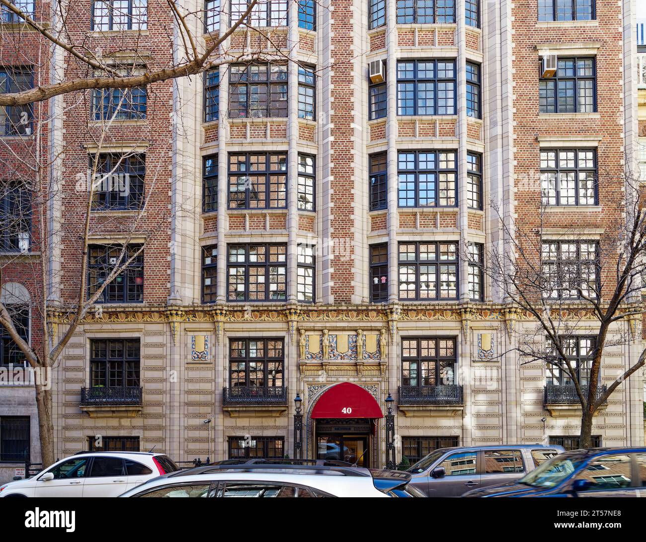 40 East 62nd Street is a landmark apartment building of 1911, designed ...