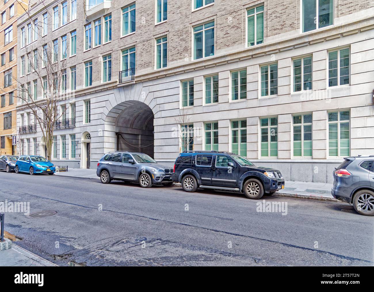 Robert A.M. Stern designed 20 East End Avenue in New Classical style ...