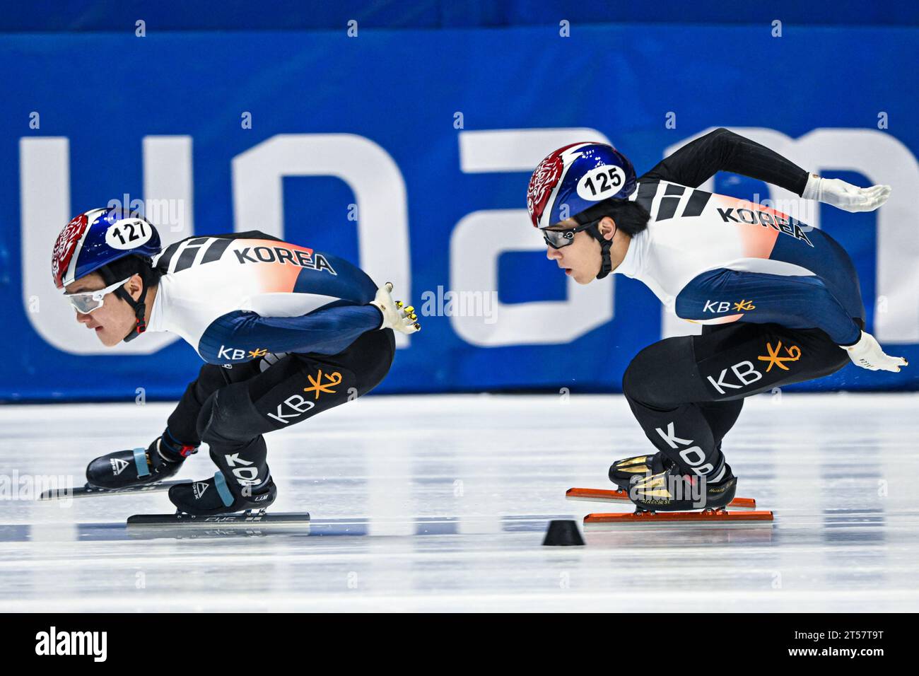 Jeongmin lee hi-res stock photography and images - Alamy