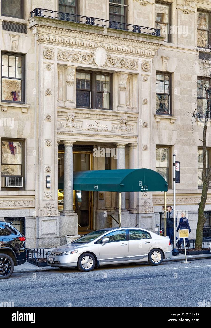 William Boring designed 521 Park Avenue in limestone, with elaborate ...