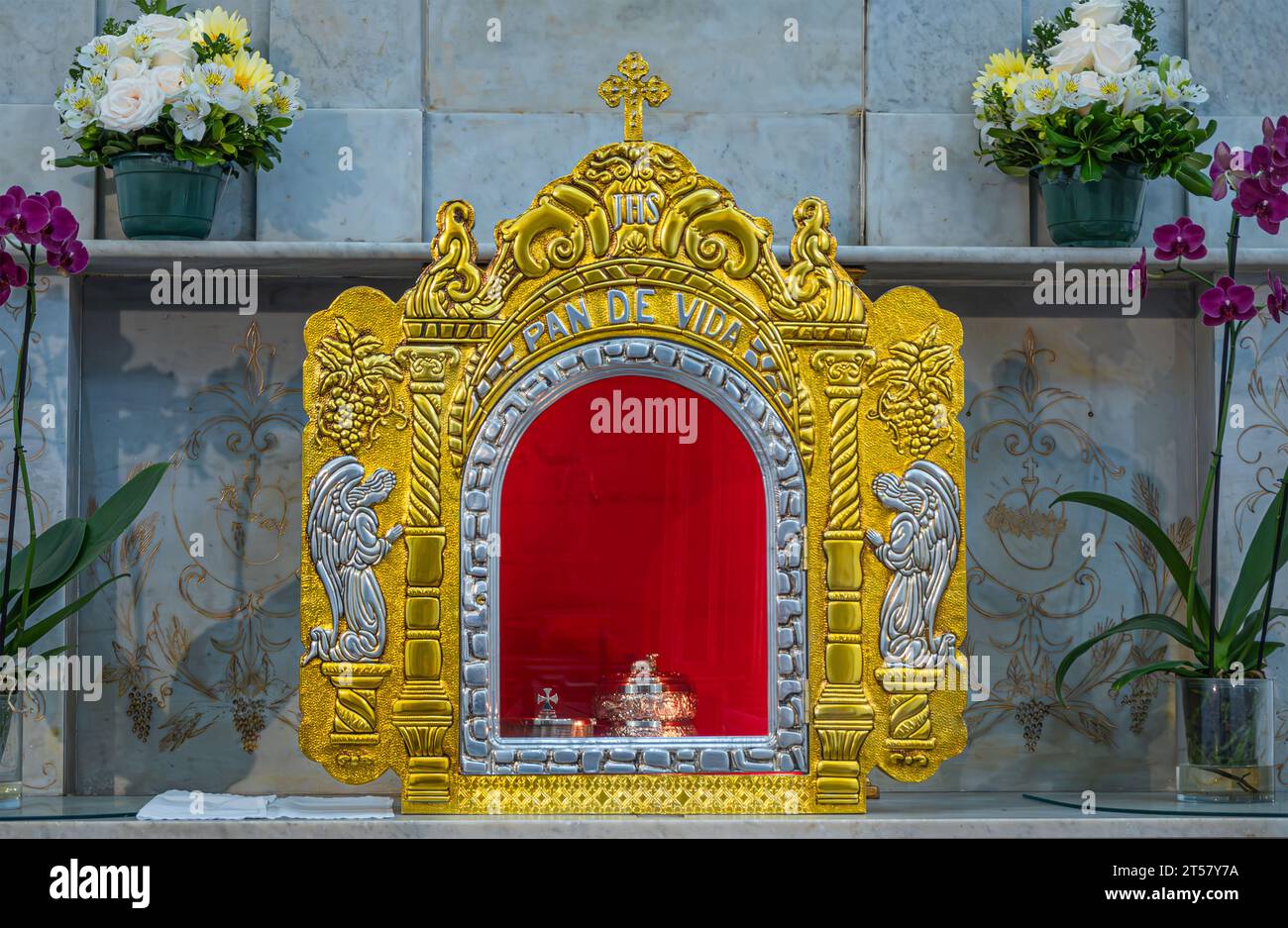 Guatemala, La Antigua - July 20, 2023: San Jose Cathedral: Chapel ...