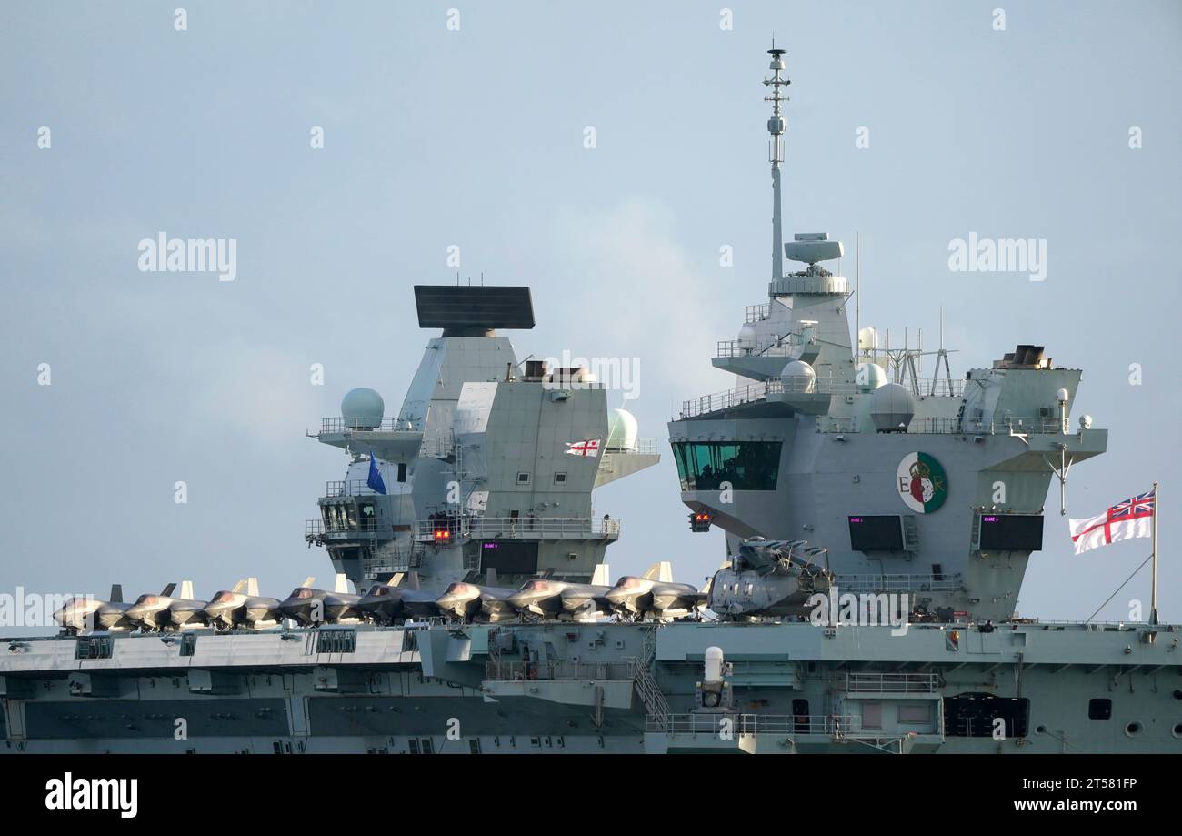 F35b jets line the deck of HMS Queen Elizabeth, as the Royal Navy ...