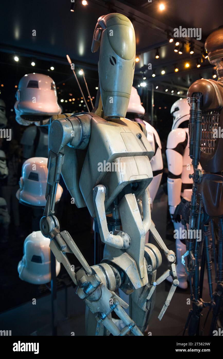 Original Battle Droid from Star Wars - The Phantom Menace Stock Photo ...