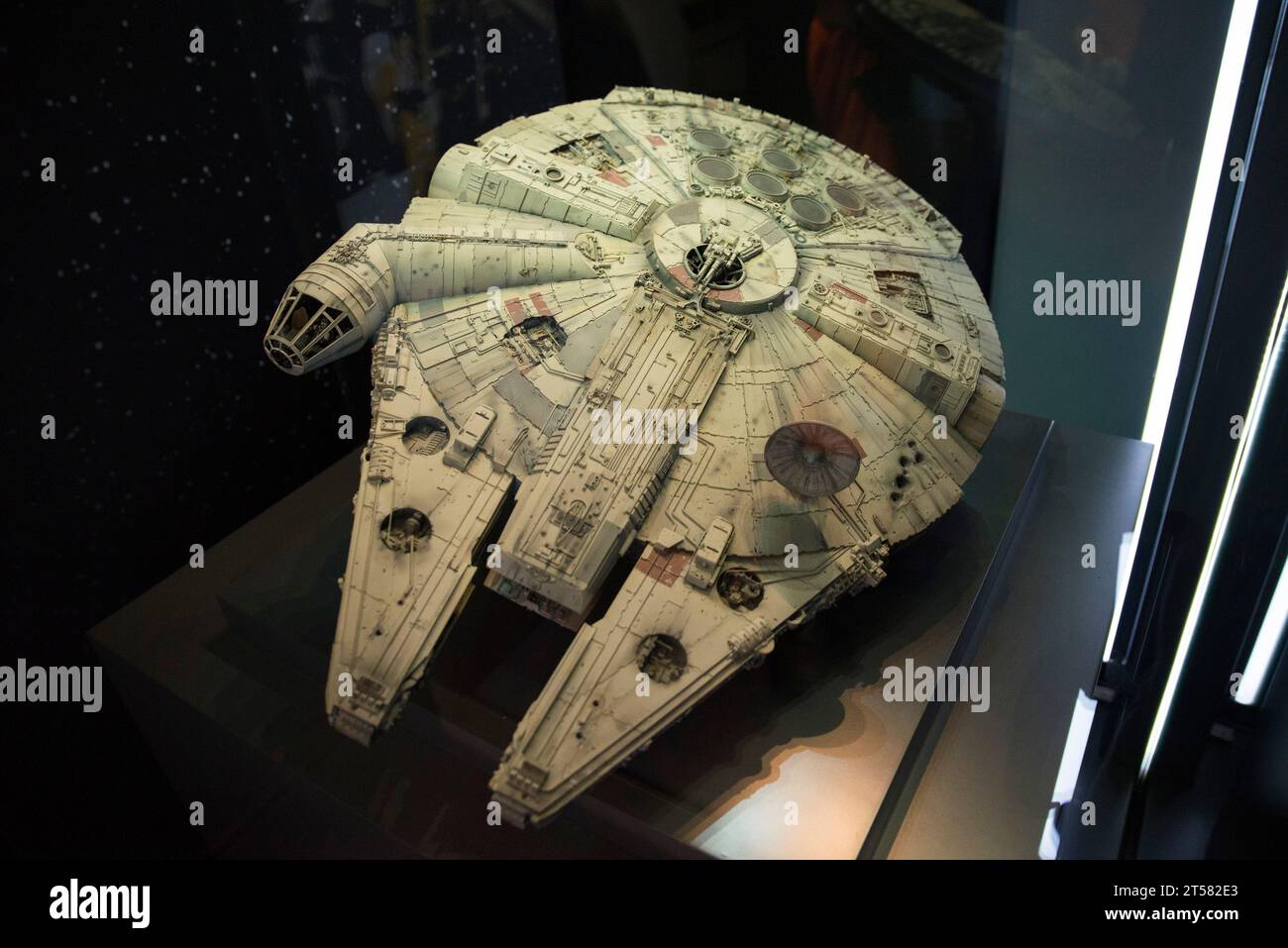 Millennium falcon hi-res stock photography and images - Alamy