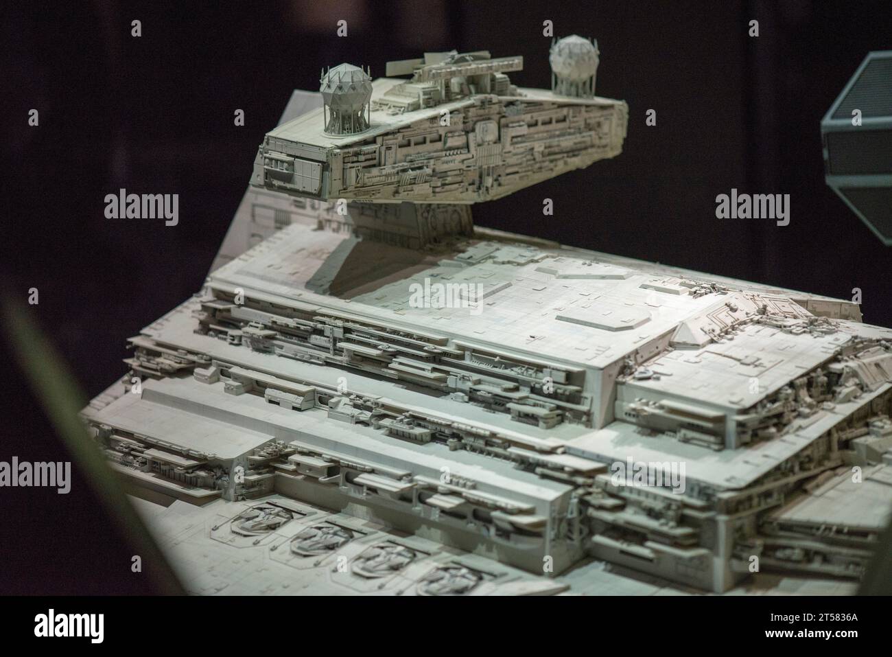 Original Imperial-class Star Destroyer model used in Star Wars - The ...
