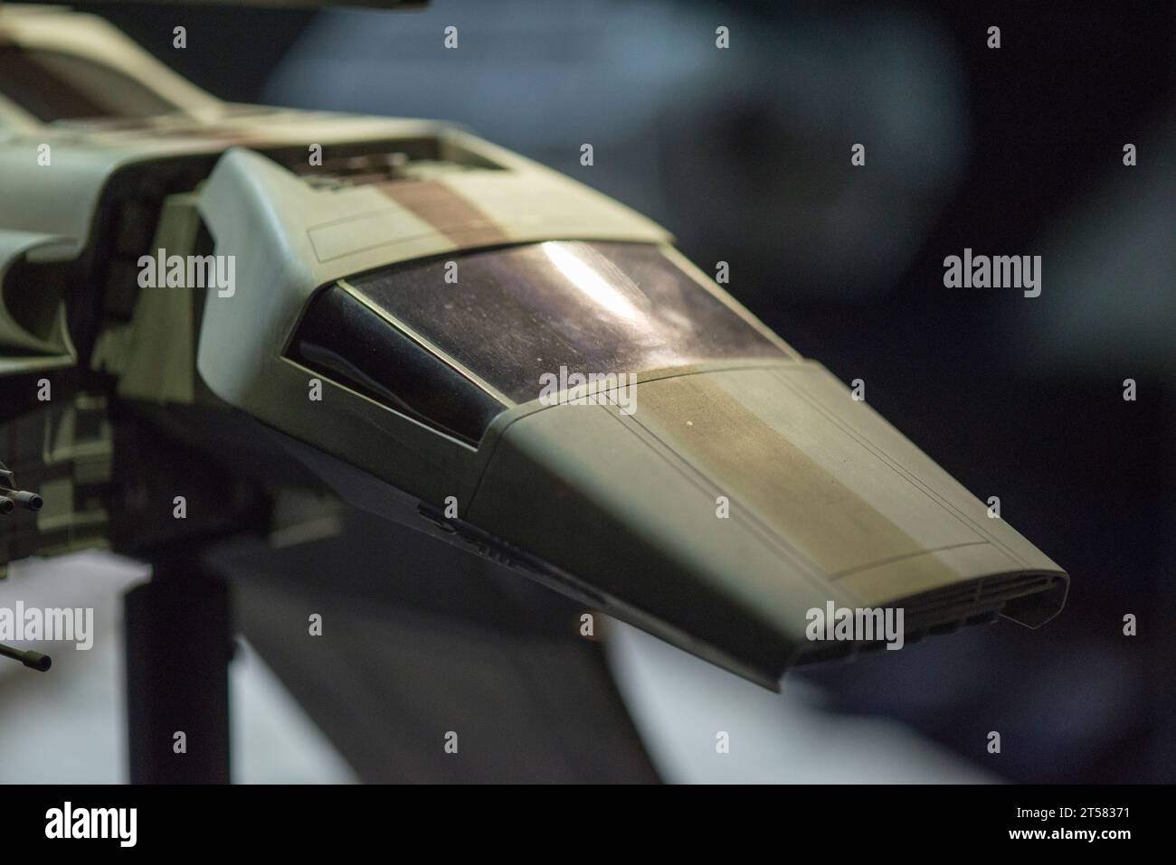 Original Imperial Shuttle model used in Star Wars - Return of the Jedi ...