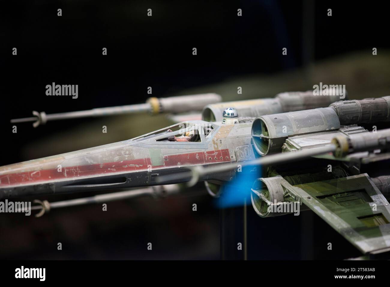 Original model of Luke Skywalker's X-Wing from Star Wars - A New Hope ...
