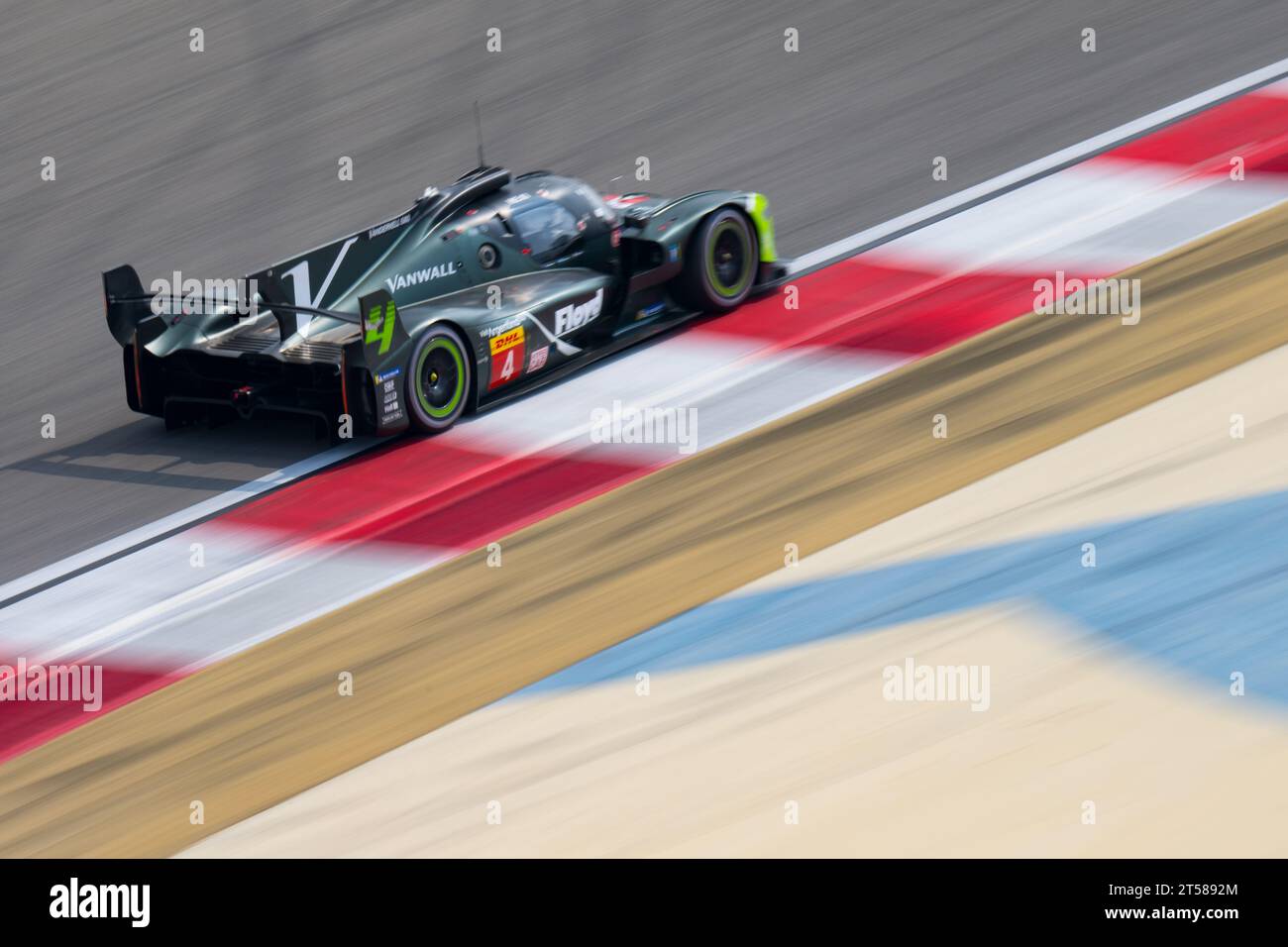 BAHRAIN. 3RD NOV 2023. FLOYD VANWALL RACING TEAM - VANWALL VANDERVELL ...