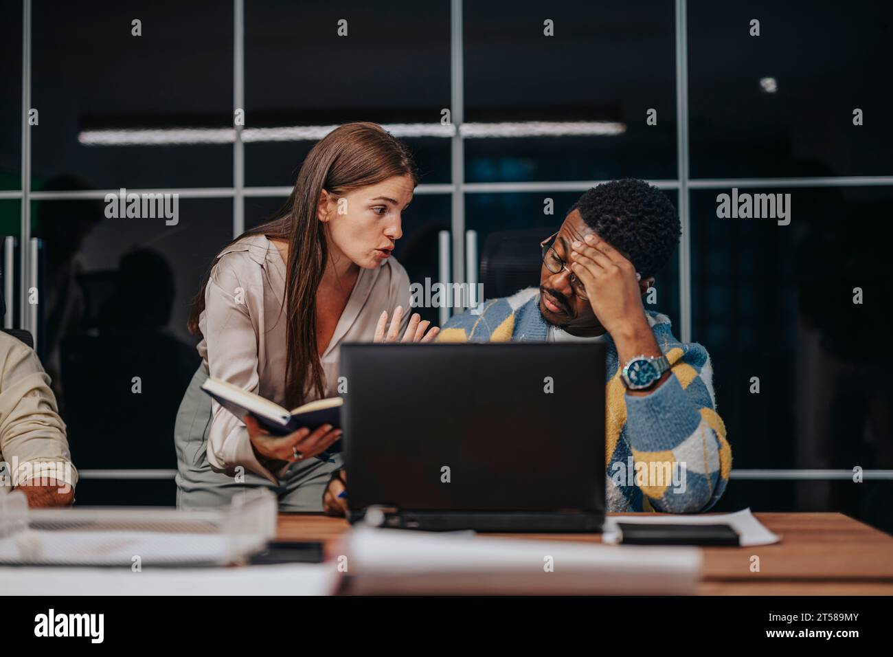 Successful Business Collaboration in a Multicultural Boardroom. This is ...