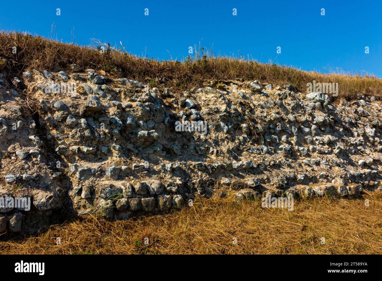 Regulbium roman fort hi-res stock photography and images - Alamy