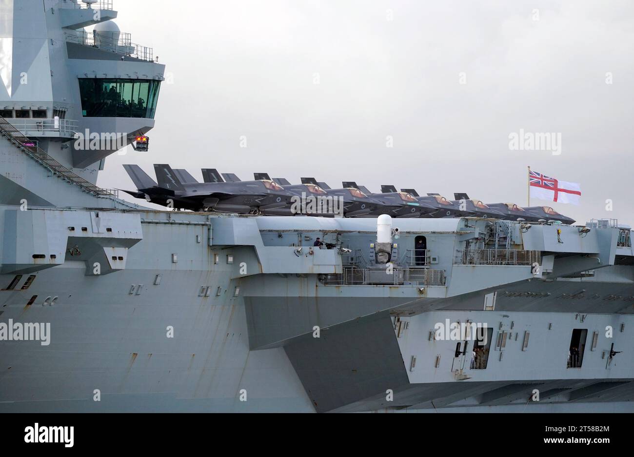 F35b jets line the deck of HMS Queen Elizabeth, as the Royal Navy ...