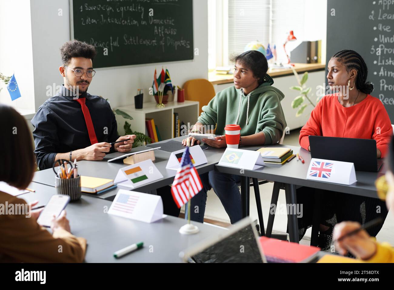 Student model presentation classroom hi-res stock photography and ...
