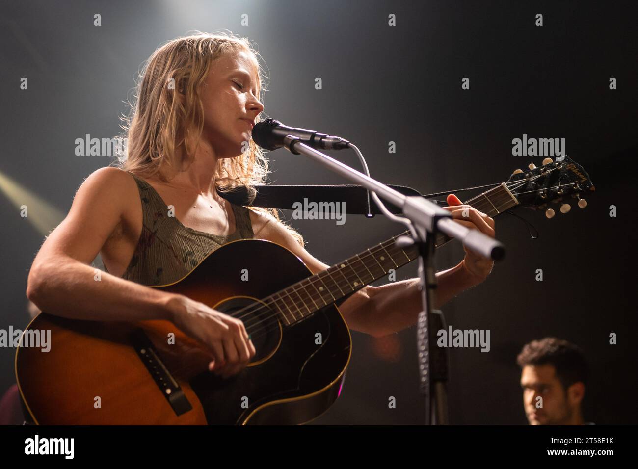 Alice phoebe lou singer hi-res stock photography and images - Alamy