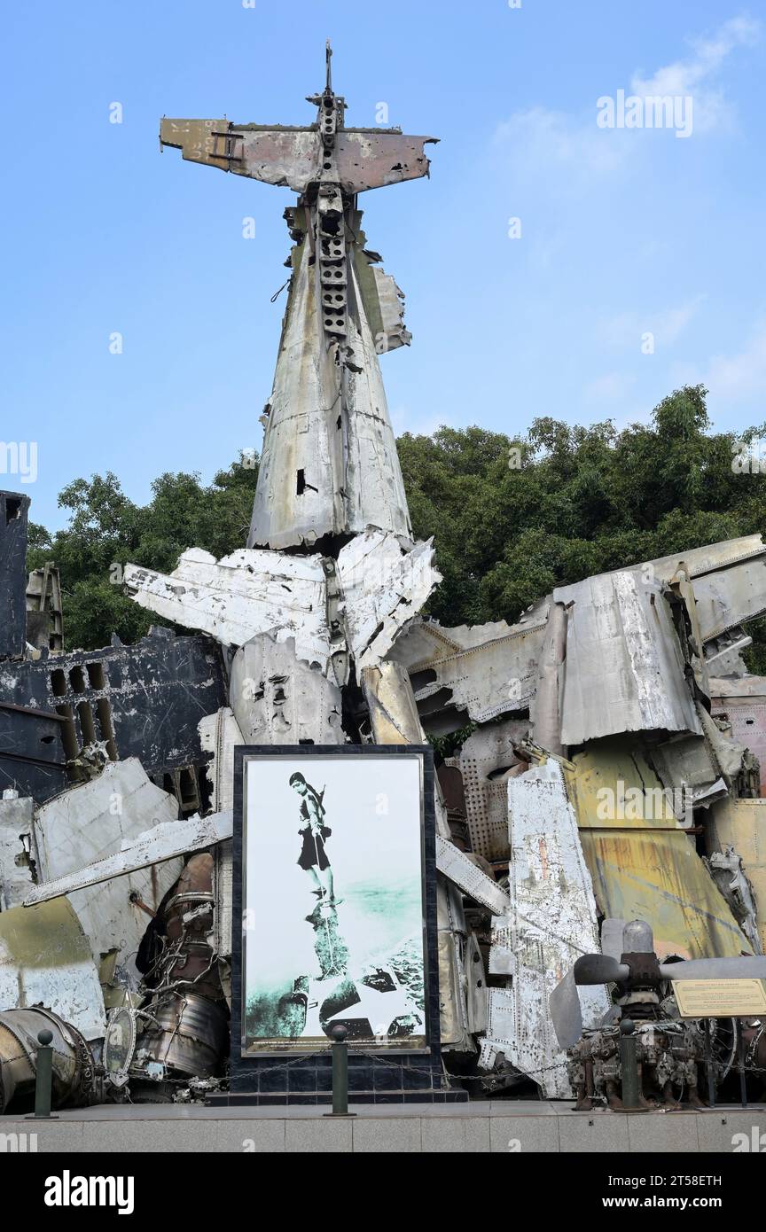 VIETNAM, Hanoi, Military Museum, military equipment and war scrap from ...