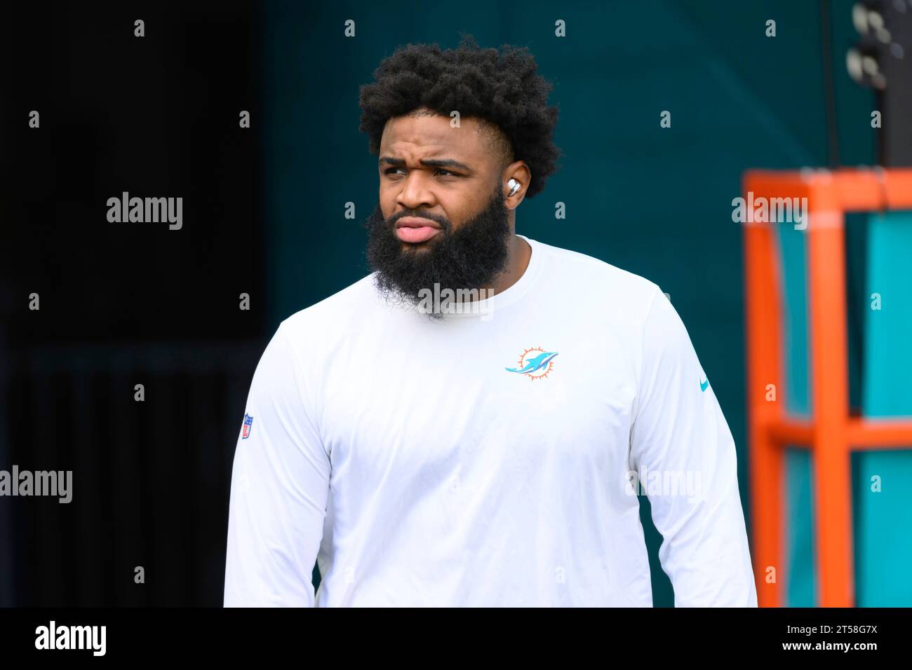 Miami Dolphins defensive tackle Christian Wilkins (94) walks onto the ...