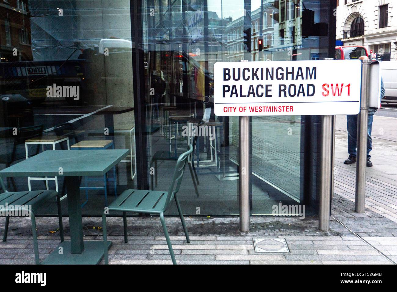 London, England. A street sign saying Buckingham Palace Road in SW1 in ...