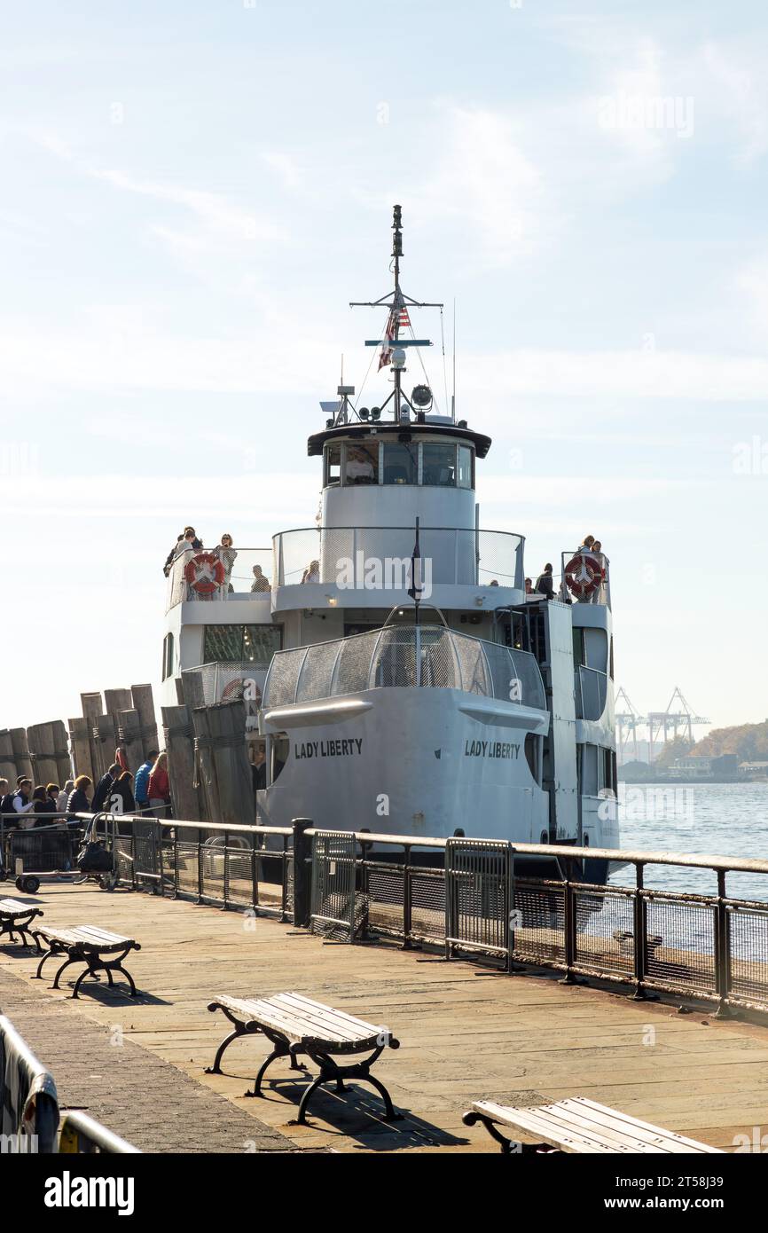 Statue Cruises passenger ferry Lady Liberty. Transporting tourists to ...
