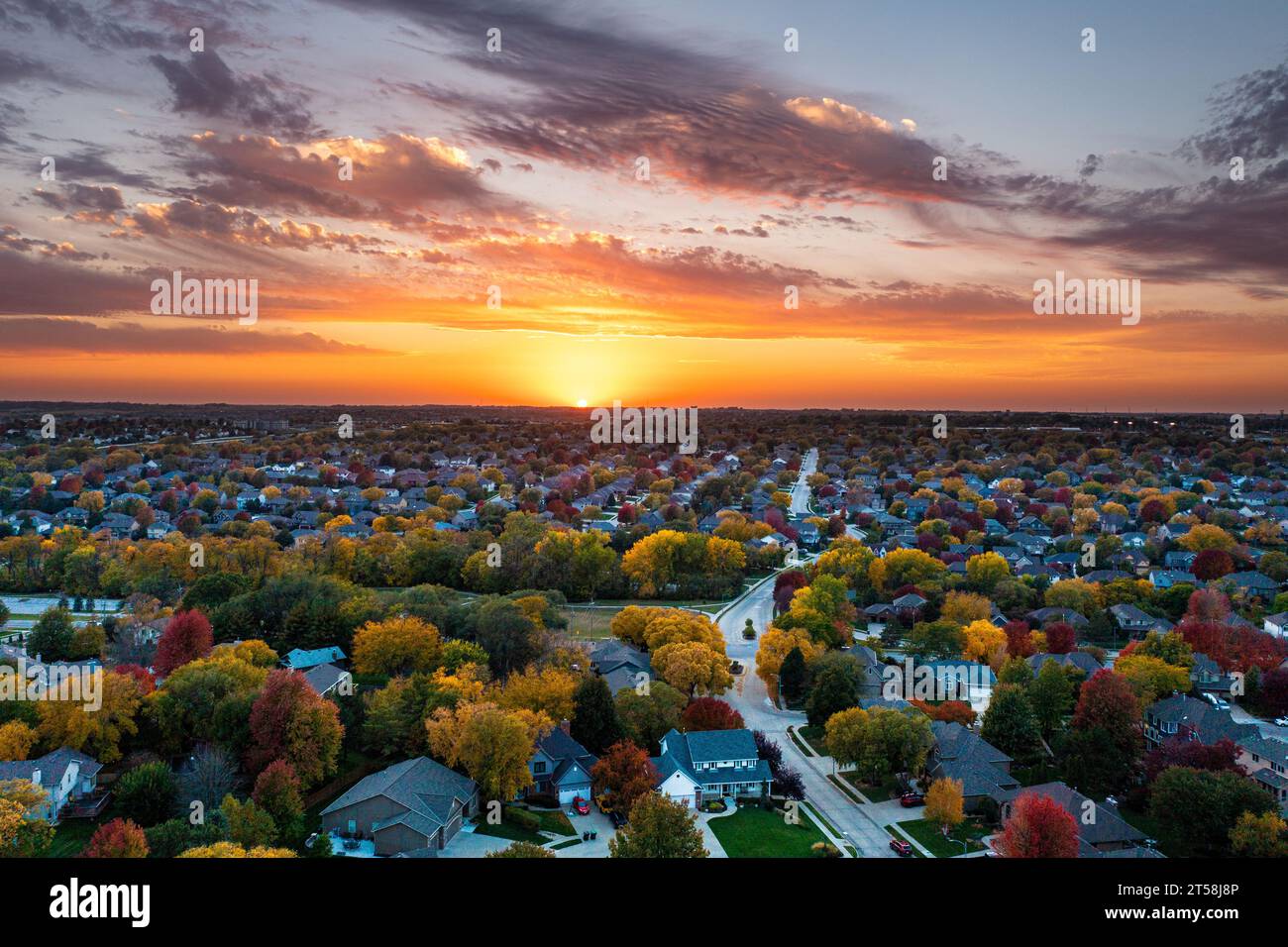Aerial neighborhood sunset hi-res stock photography and images - Alamy