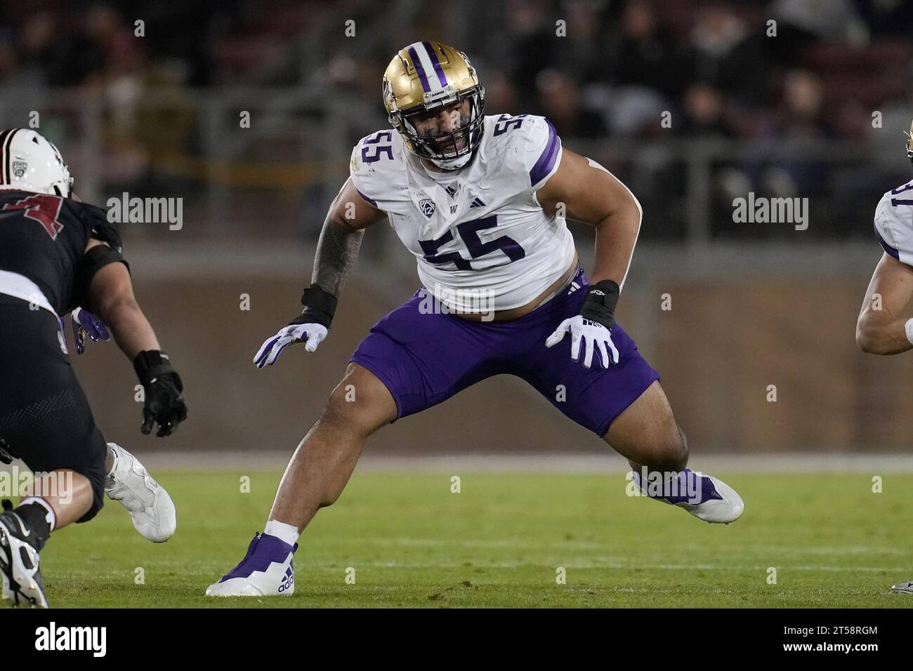 Washington offensive lineman Troy Fautanu (55) during an NCAA college ...