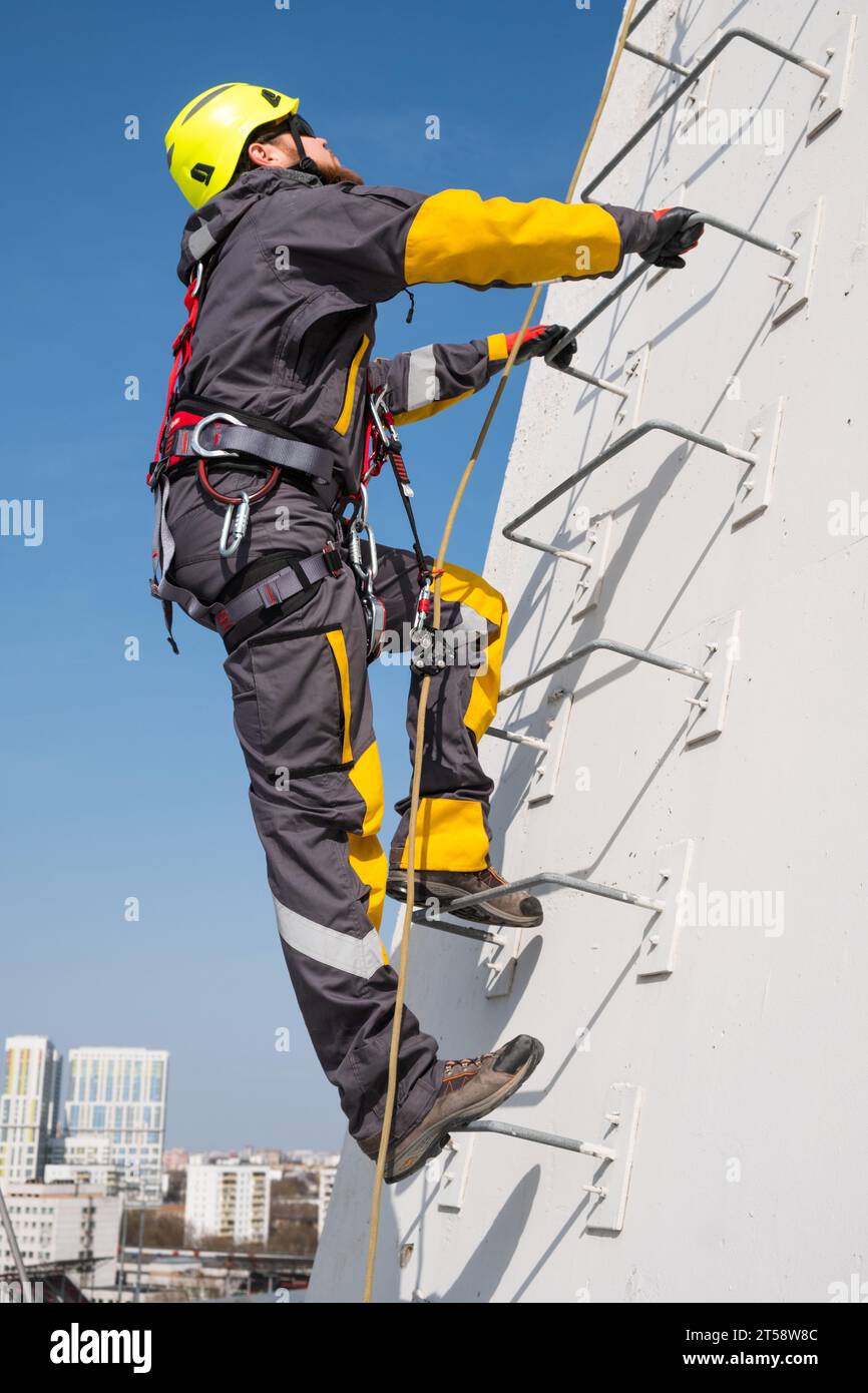Ladder works hi-res stock photography and images - Alamy
