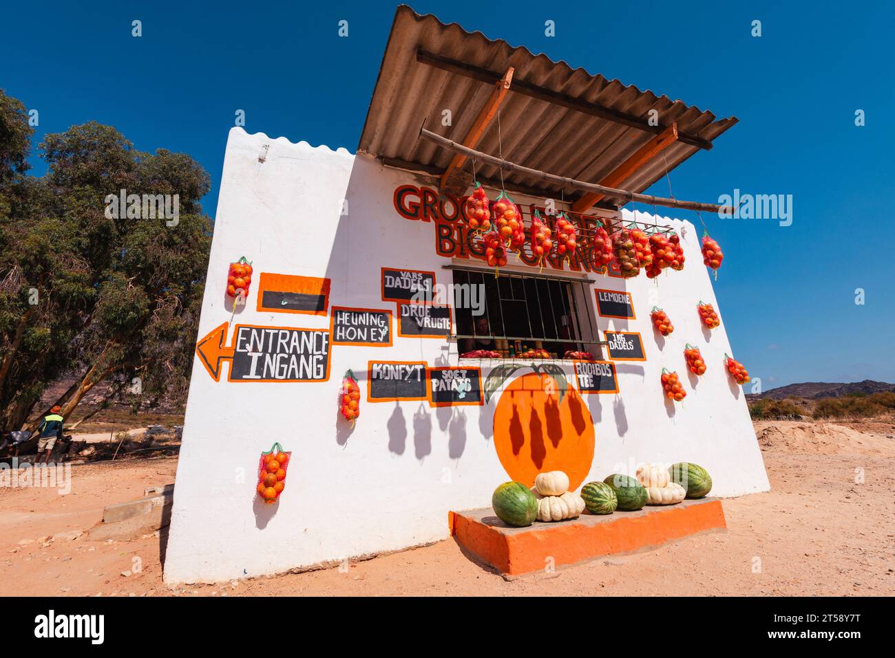 Orange colour fruit hi-res stock photography and images - Alamy