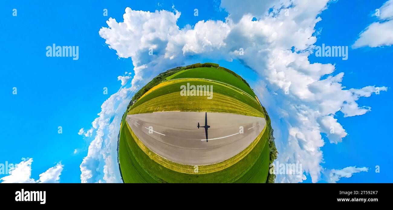 Fisheye lens shot with airplane hi-res stock photography and images - Alamy
