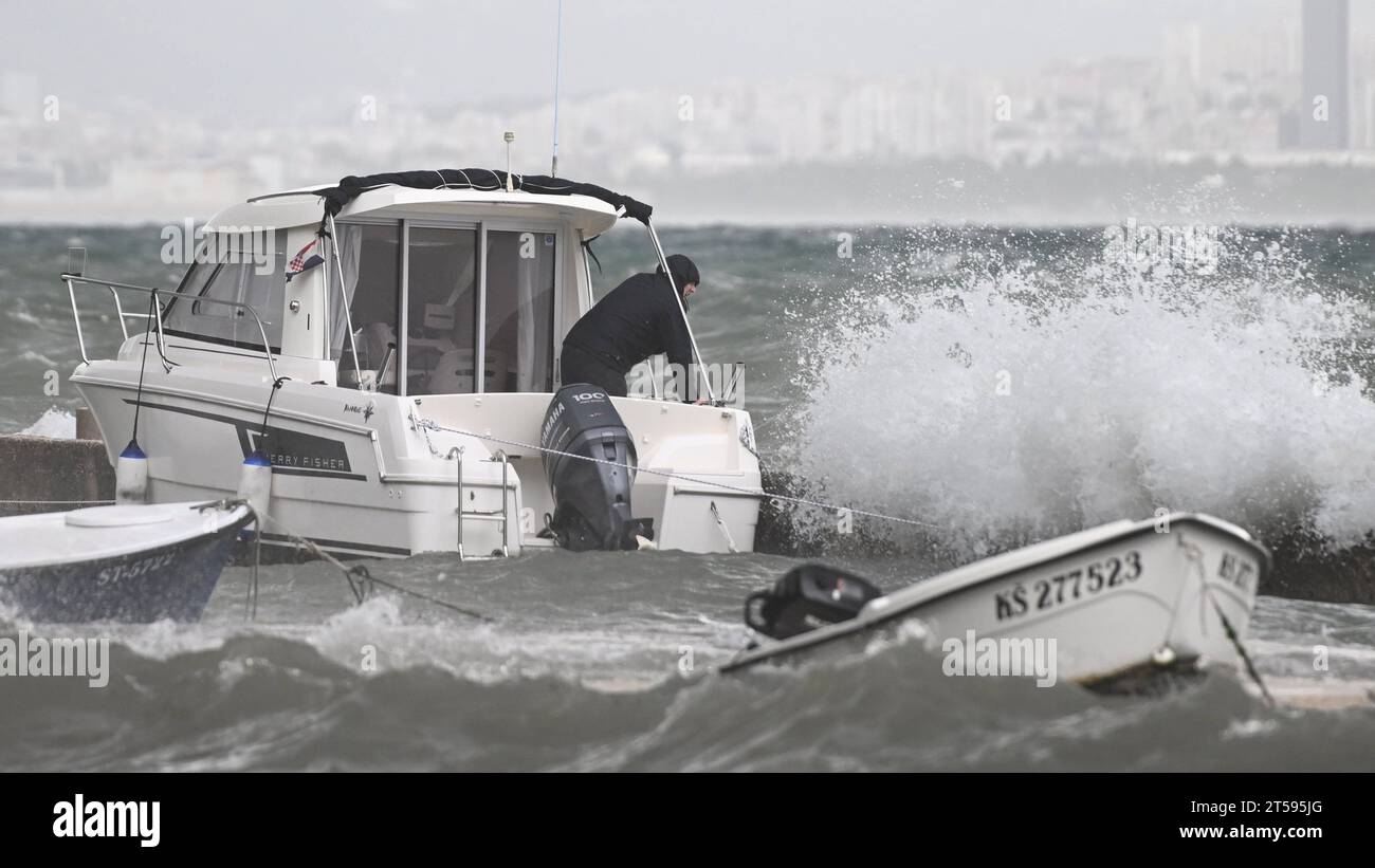 031123 hi-res stock photography and images - Alamy