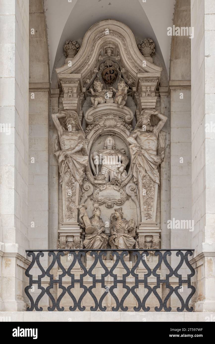 King dom jose i statue hi-res stock photography and images - Alamy