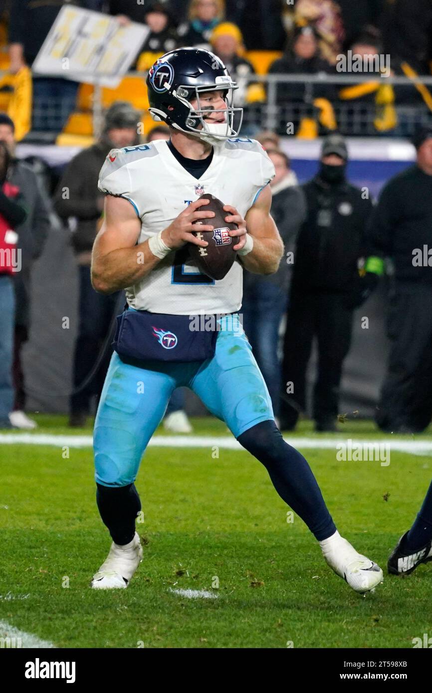 Tennessee Titans quarterback Will Levis (8) looks to pass during an NFL ...
