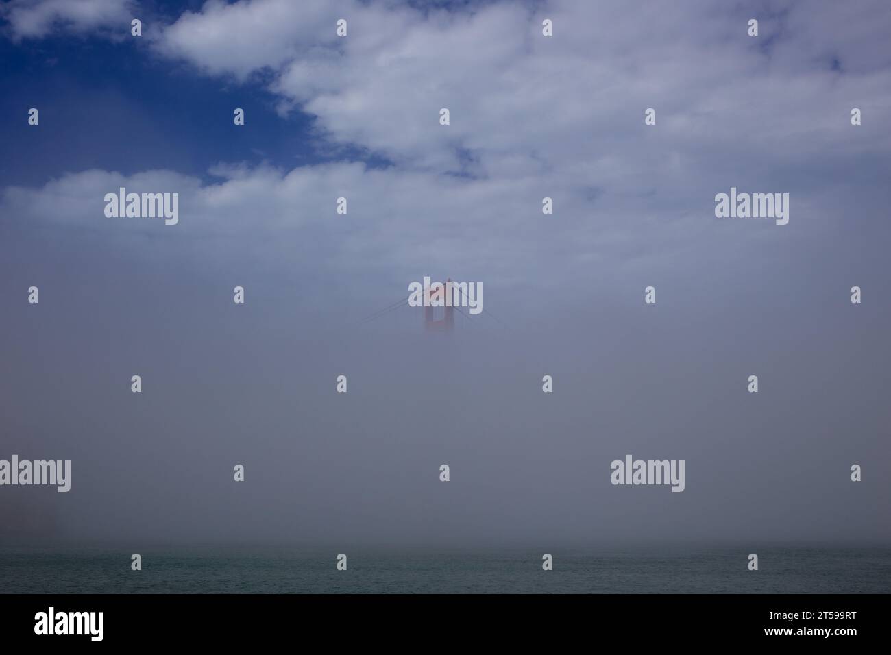 Misty Golden Gate Bridge Stock Photo - Alamy