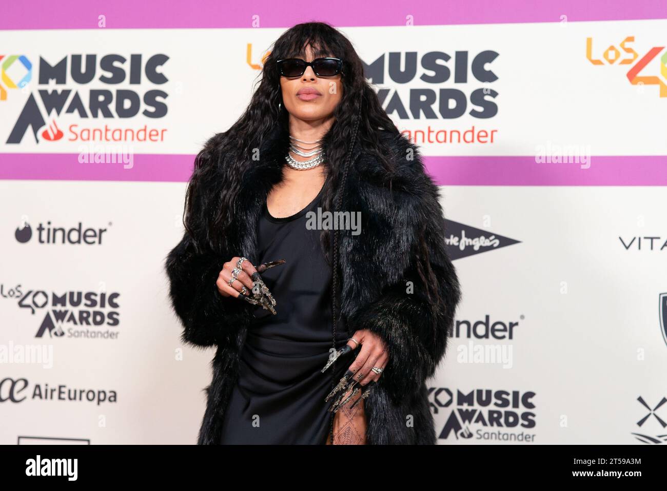 Los40 music awards hi-res stock photography and images - Alamy