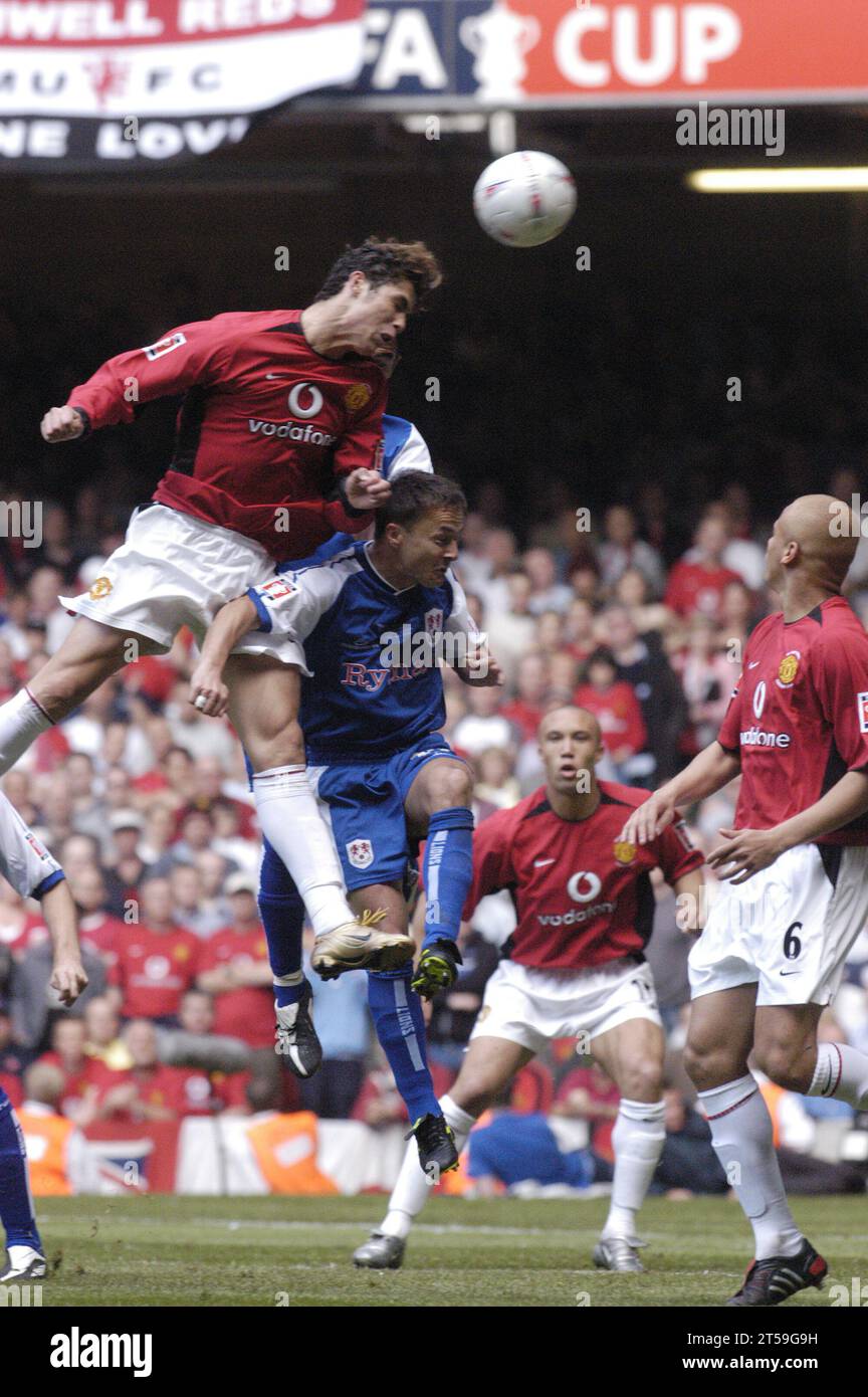 Football utd header head hi-res stock photography and images - Alamy