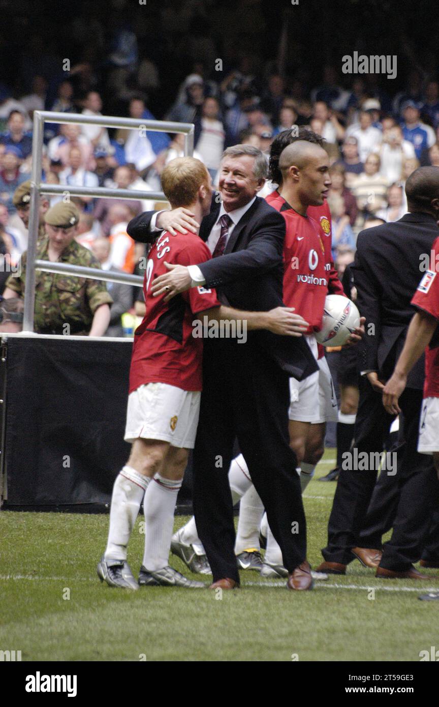 Paul scholes hi-res stock photography and images - Alamy