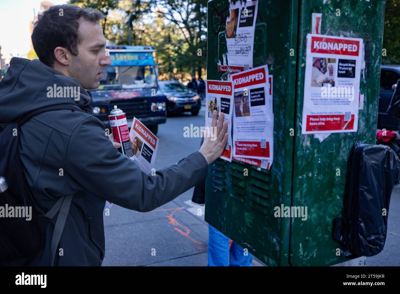 Kidnapped flyers hi-res stock photography and images - Alamy