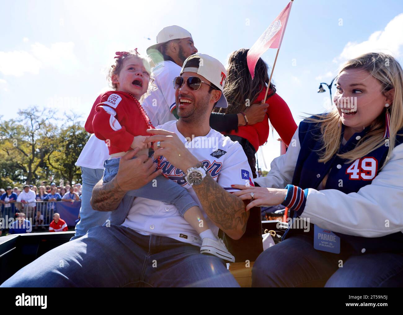 Texas Rangers pitcher Matt Bush tries to get his daughter to stop ...