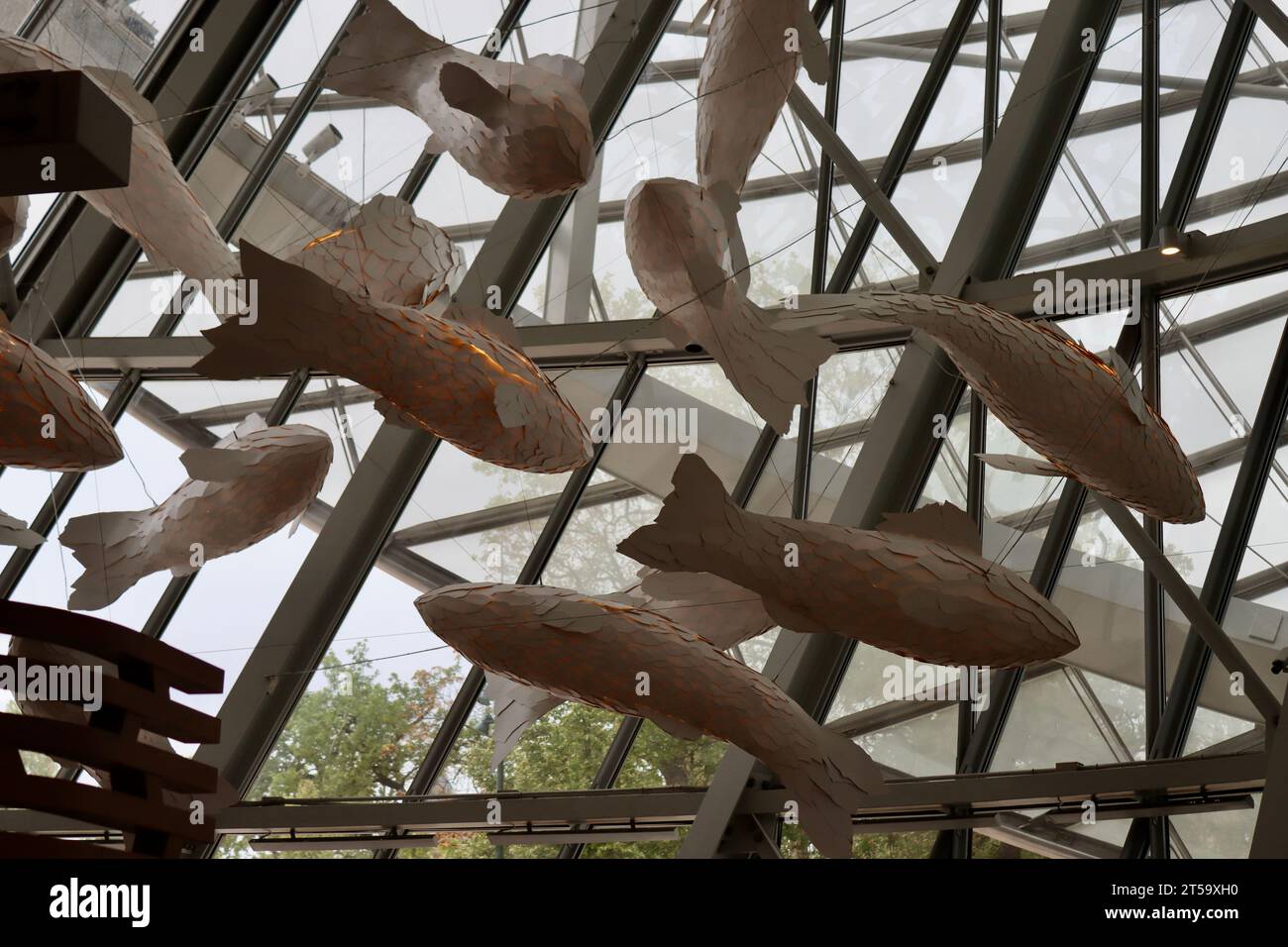 Louis vuitton cafe paris hi-res stock photography and images - Alamy