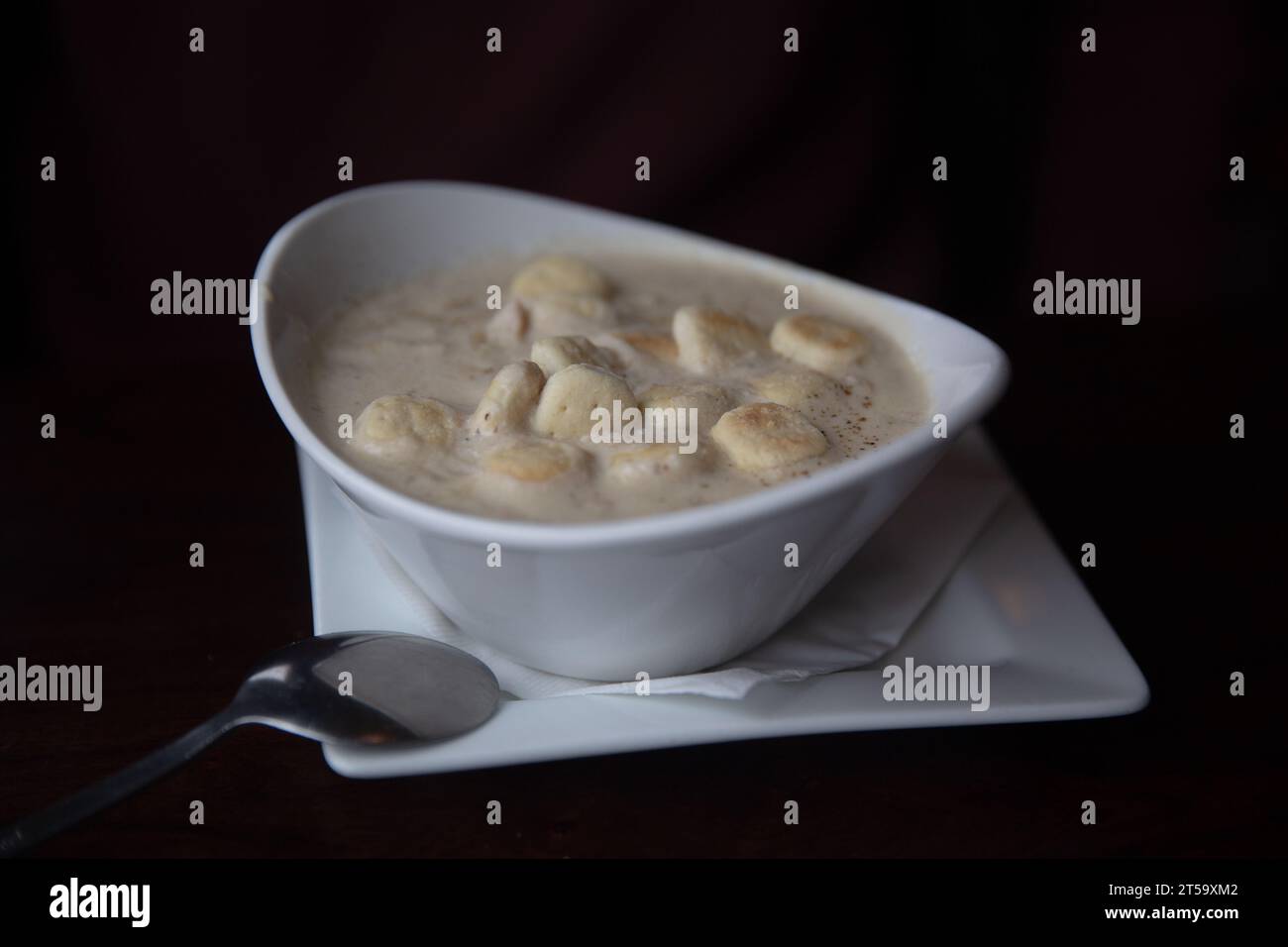 Weather clams hi-res stock photography and images - Alamy