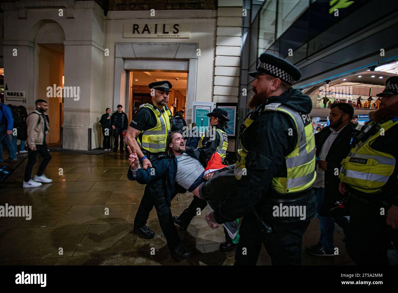 London, United Kingdom - November 3rd 2023: Pro-Palestine sit-in ...