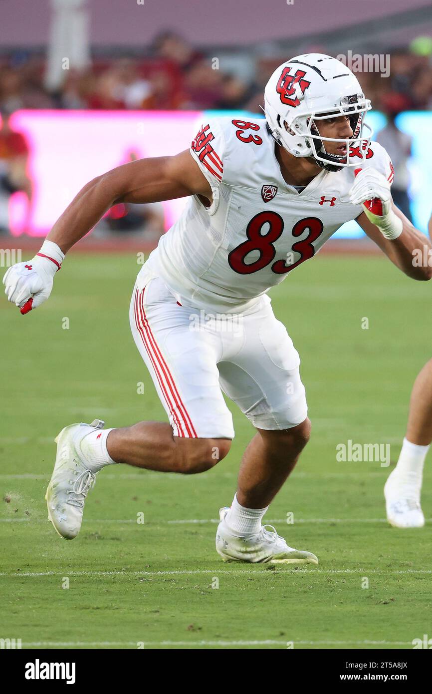 Utah Utes defensive end Jonah Elliss (83) pass rushes during an NCAA ...