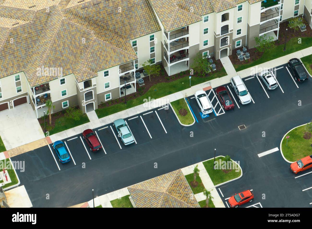 Apartment residential condos with car parking place in Florida suburban ...
