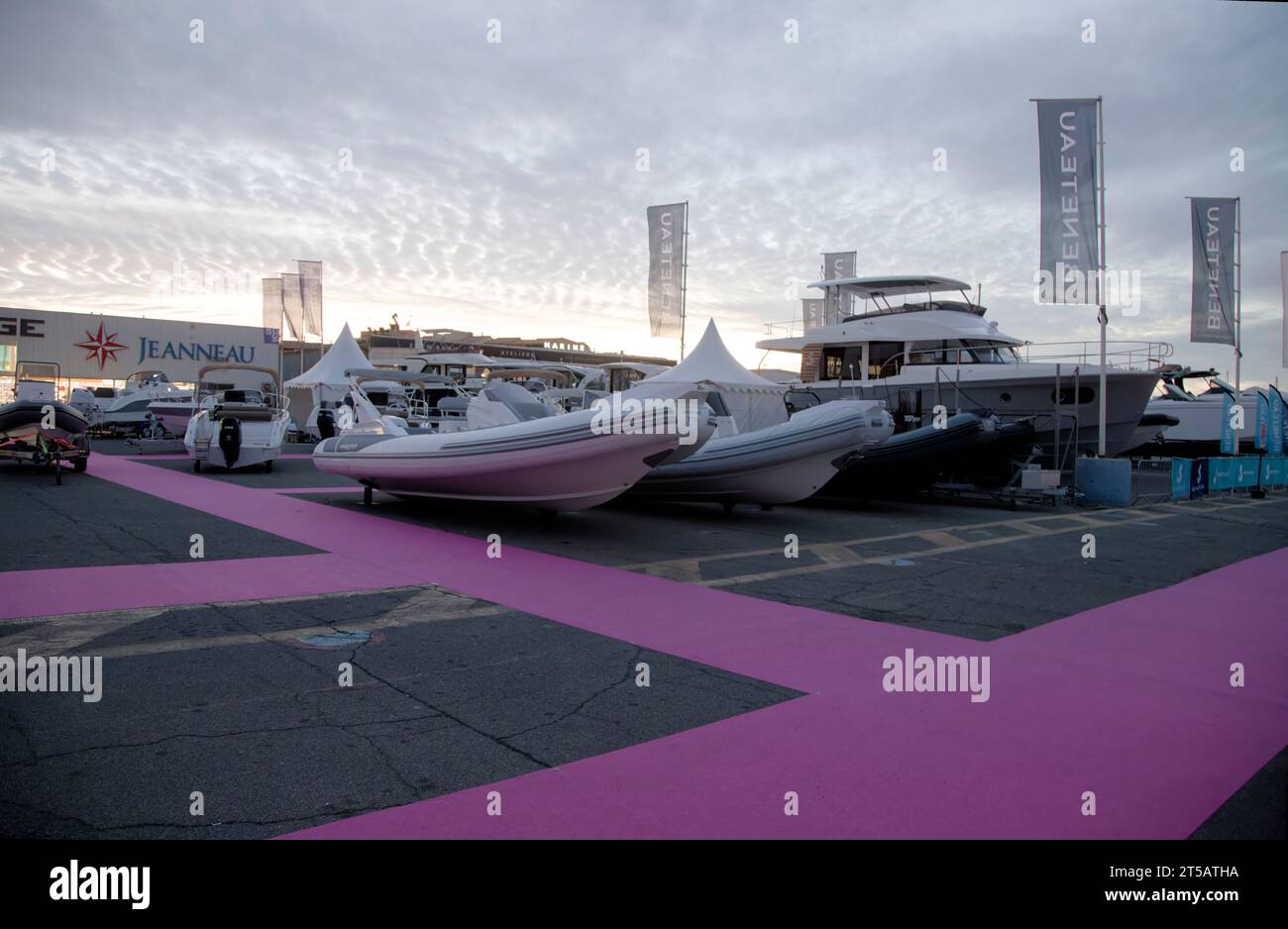 Cap of Agde, France. 1st Nov, 2023. The 2023 Nautical Show opens its ...