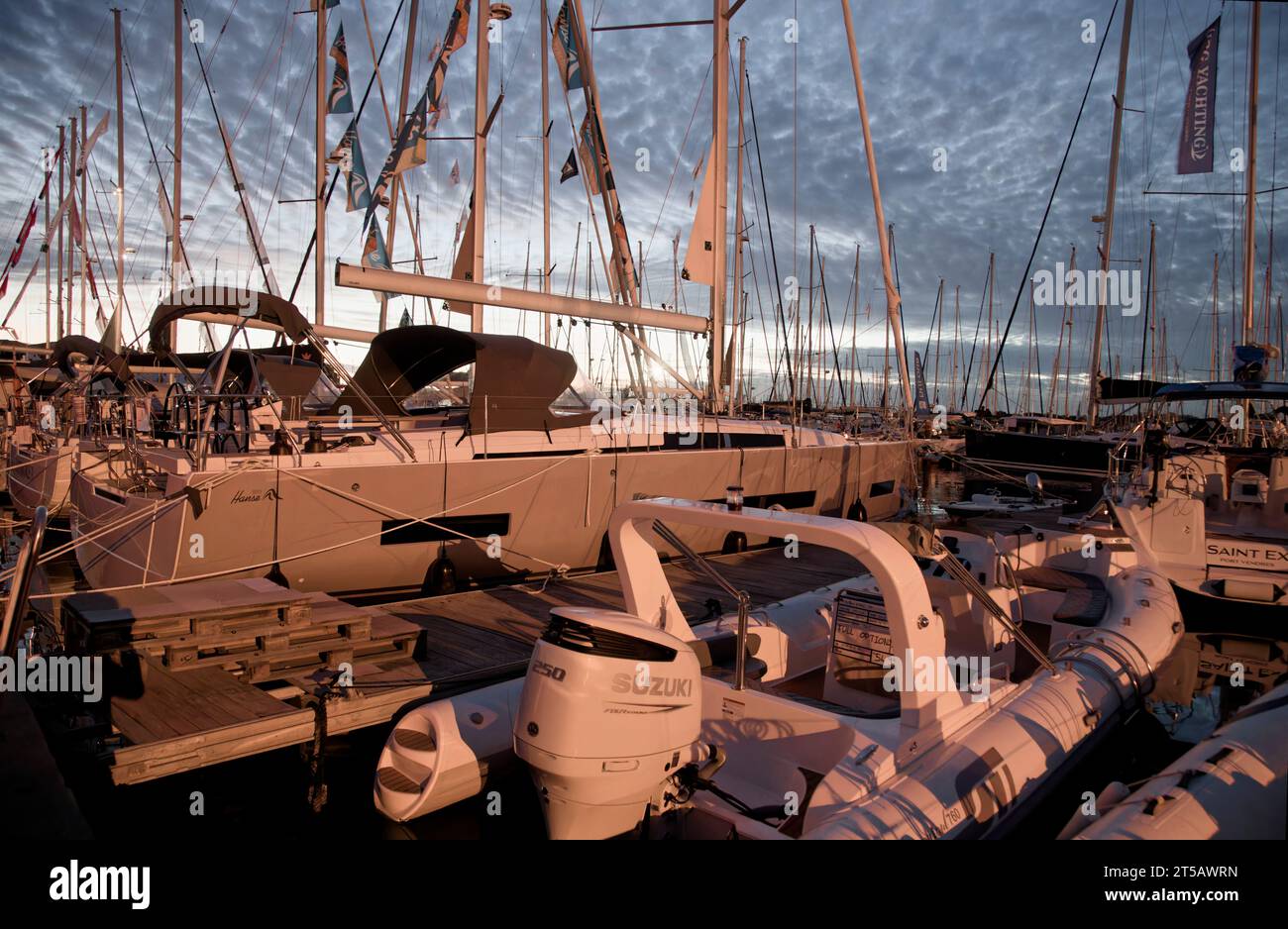 Cap of Agde, France. 1st Nov, 2023. The 2023 Nautical Show opens its ...