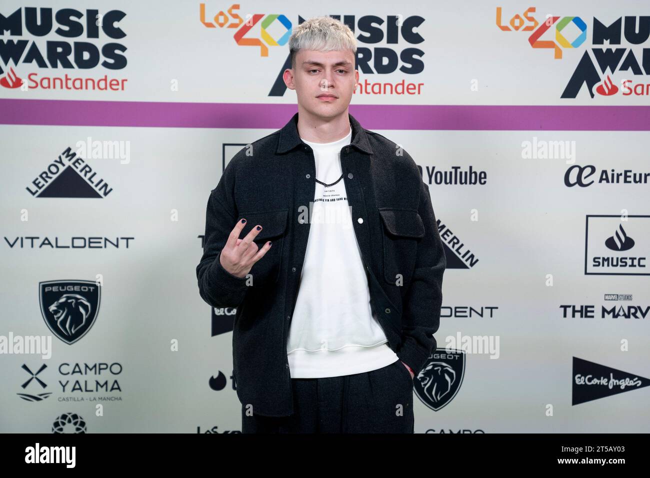 Singer Almacor poses during the photocall of the 40 Music Awards 2023 ...