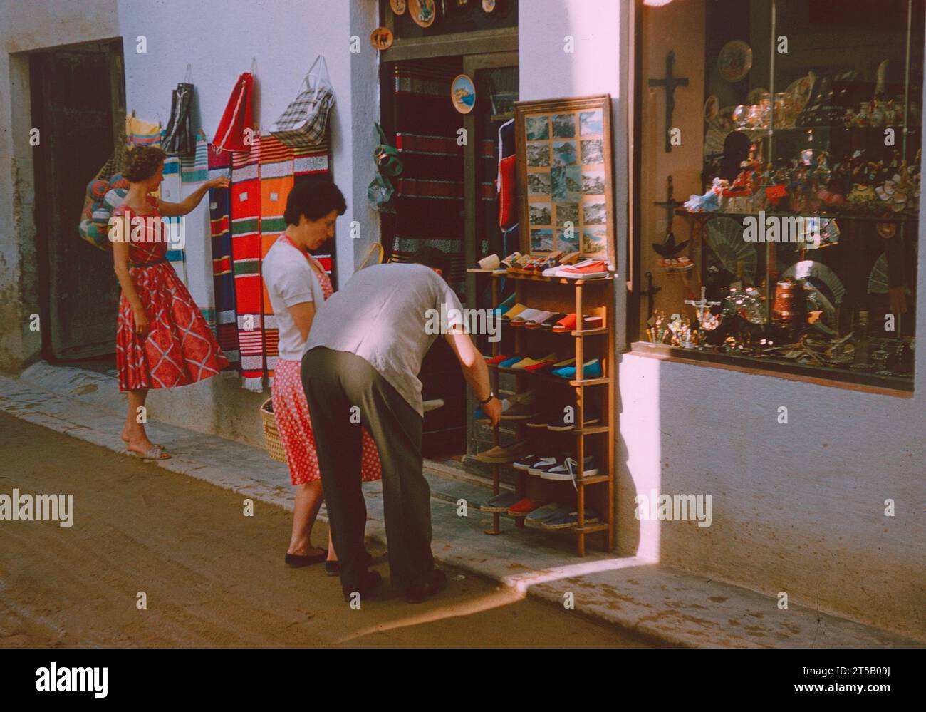 1950s gift shop spain hi-res stock photography and images - Alamy