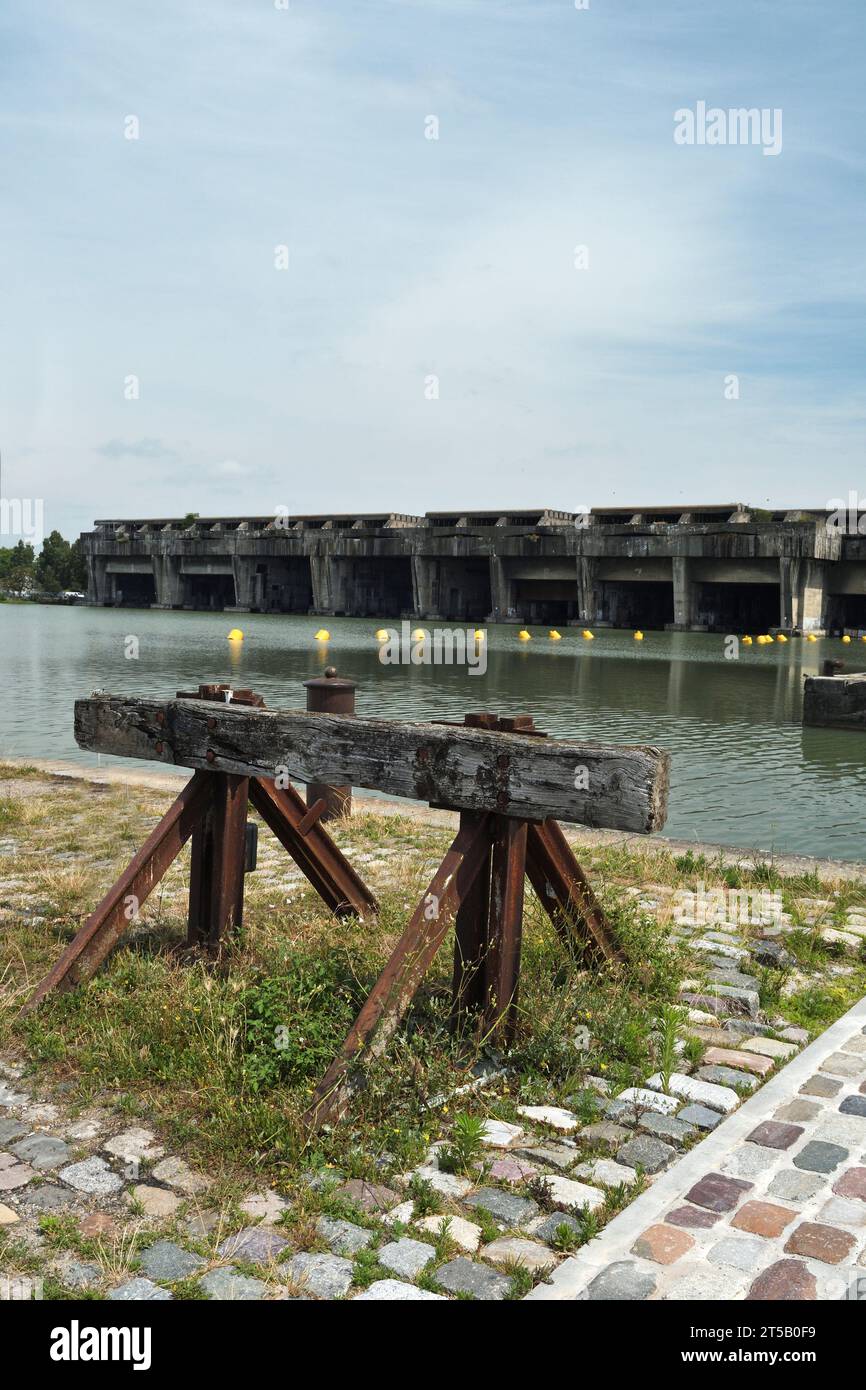 les bassins de lumières;world war II submarine base;digital art centre ...