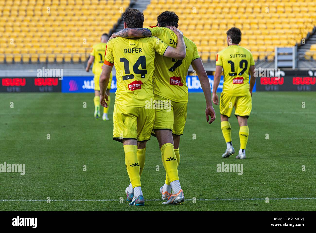 Wellington, New Zealand. Saturday 4th November 2023. Oskar Zawada (R ...