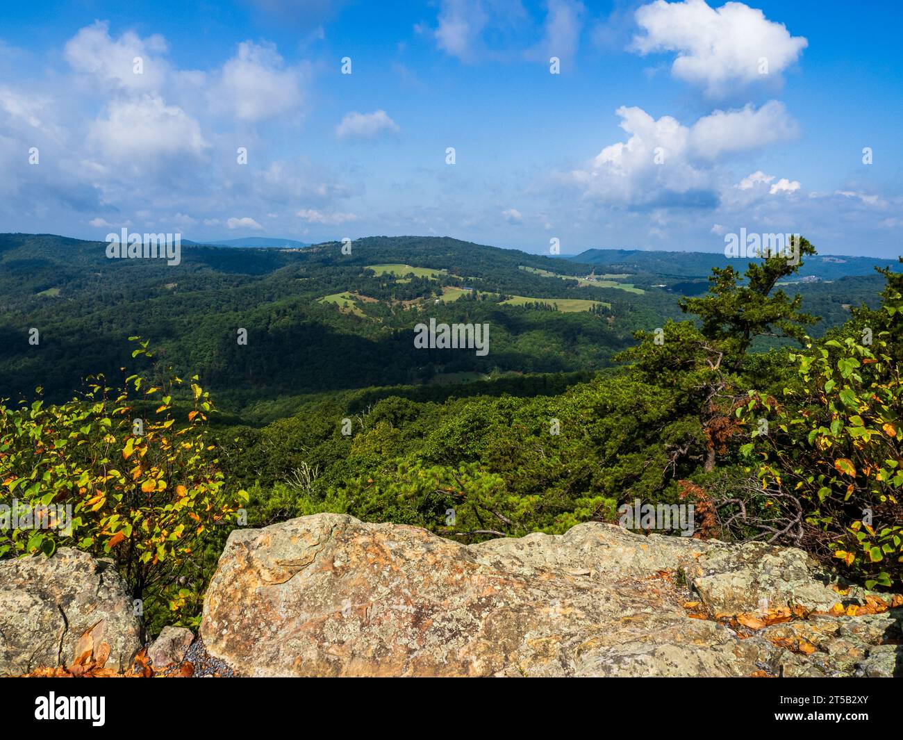 Overlook views hi-res stock photography and images - Alamy